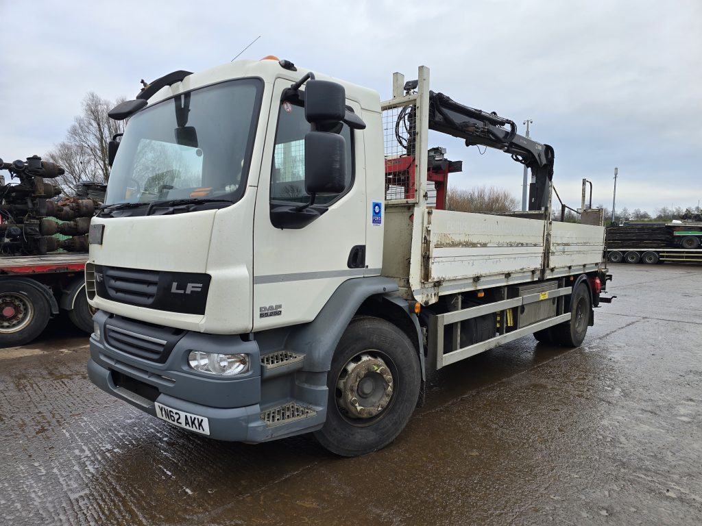 DAF 55-250LF DROPSIDE WITH HIAB CRANE - FW Thomas