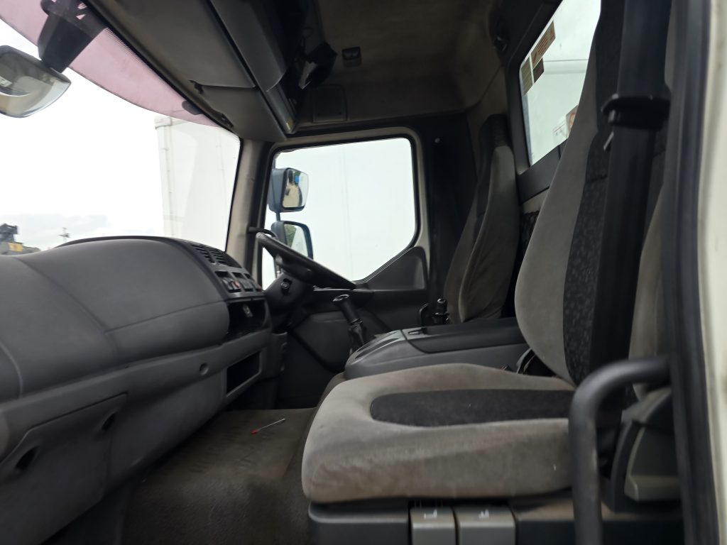 DAF LF 55 CHASSIS CAB - FW Thomas